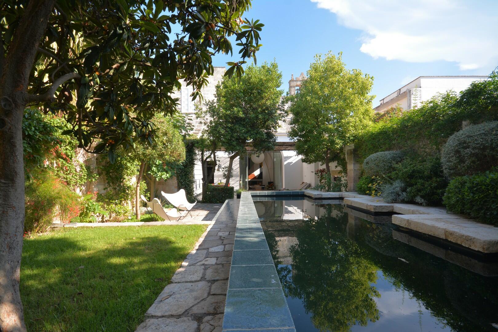 Charming house with courtyard and swimming pool in Salento, Puglia ...